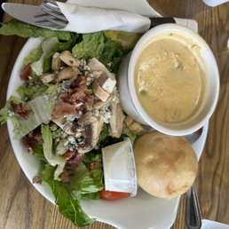 THE DAILY BREAD BAKERY & CAFE - Updated July 2025 - 120 Photos & 171 ...