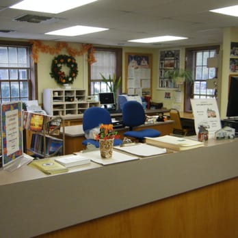 GALES FERRY LIBRARY - LEDYARD PUBLIC LIBRARY - Updated April 2025 - 11 ...