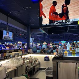 DAVE & BUSTER’S HENDERSON - Updated May 2025 - 380 Photos & 91 Reviews ...