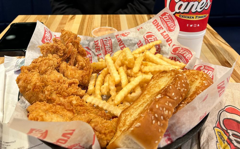 RAISING CANE’S CHICKEN FINGERS - Updated January 2026 - 14 Photos & 13 ...