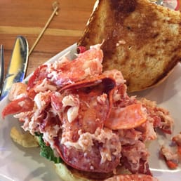 BREW FISH BAR AND EATERY - Updated December 2025 - 226 Photos & 336 ...