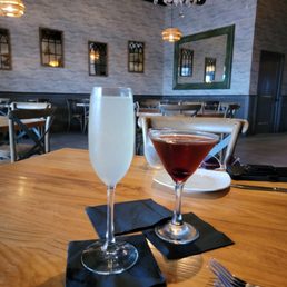 ROOT - Updated December 2025 - 123 Photos & 145 Reviews - 919 Front St ...