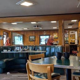 MICHAEL D’S EATERY - Updated October 2025 - 258 Photos & 280 Reviews ...