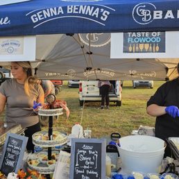 GENNA BENNA’S - Updated July 2025 - 87 Photos & 115 Reviews - 200 Town ...