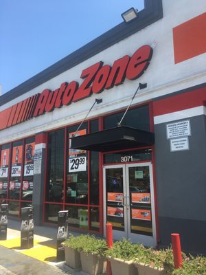AUTOZONE AUTO PARTS - Updated August 2025 - 23 Photos & 80 Reviews ...