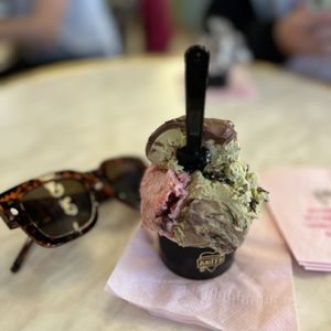 THE NEW FULTON FISH MARKET - Updated November 2024 - 112 Photos & 46 ...