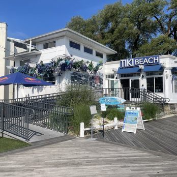 TIKI BEACH PIER RESTAURANT - Updated August 2025 - 97 Photos & 64 ...