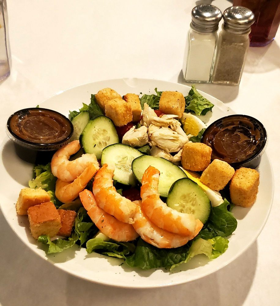 ON THE HALF SHELL - Updated January 2025 - 142 Photos & 111 Reviews ...