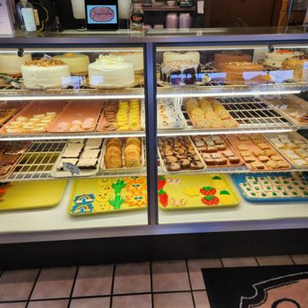 SUGARBAKERS CAFE & BAKERY - Updated October 2025 - 23 Photos & 55 ...