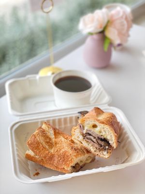 ESTELLE BAKERY & PÂTISSERIE - 1393 Photos & 601 Reviews - 2530 Arden ...