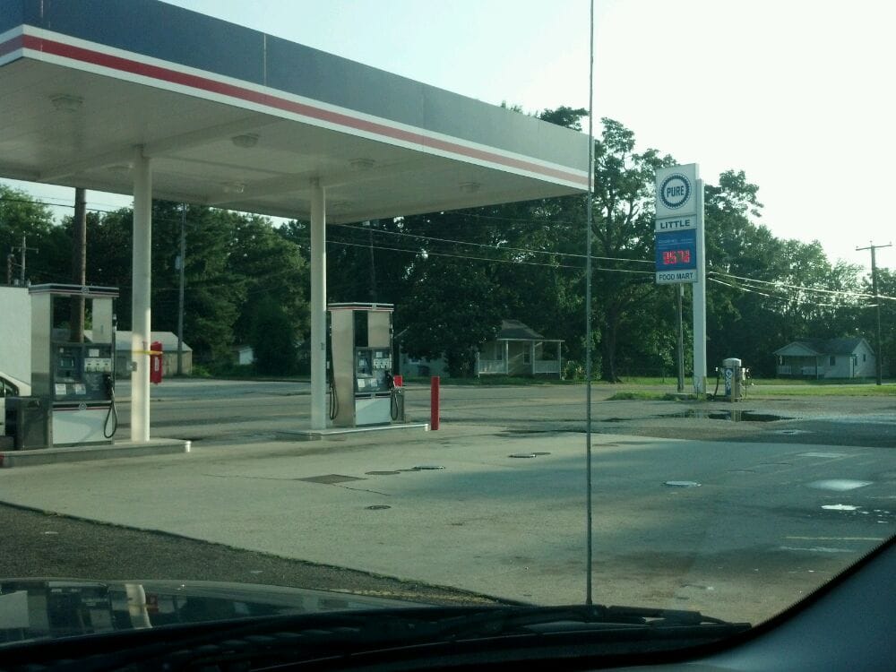 LITTLE CONVENIENCE STORE - Updated October 2025 - 201 W Broadway ...