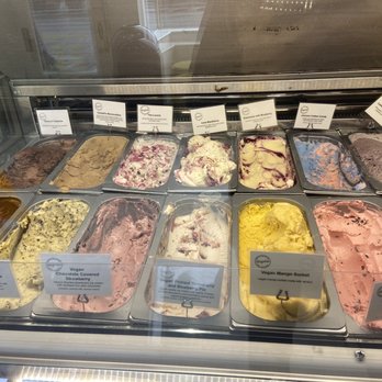 GINGER’S DIVINE ICE CREAM - Updated 2024 - 167 Photos & 96 Reviews ...