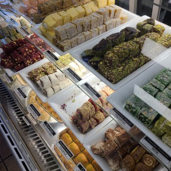 MIDDLE EAST MARKET - 248 Photos & 372 Reviews - 2054 San Pablo Ave ...