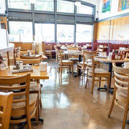 5 SPOT - Updated July 2025 - 978 Photos & 1400 Reviews - 1502 Queen ...