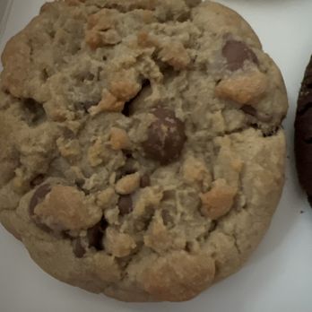 CRUMBL - WEST SPRINGFIELD - Updated December 2025 - 73 Photos & 40 ...