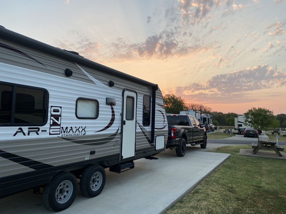 BLUEBONNET RIDGE RV PARK & COTTAGES - Updated February 2025 - 18 Photos ...