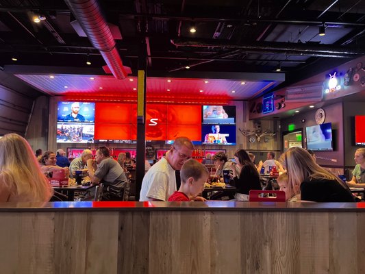 DIESEL GARAGE GRILL & BAR - Updated December 2025 - 83 Photos & 100 ...