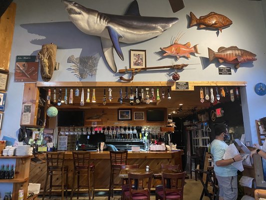 CASTAWAY WATERFRONT RESTAURANT & SUSHI BAR - 666 Photos & 691 Reviews ...