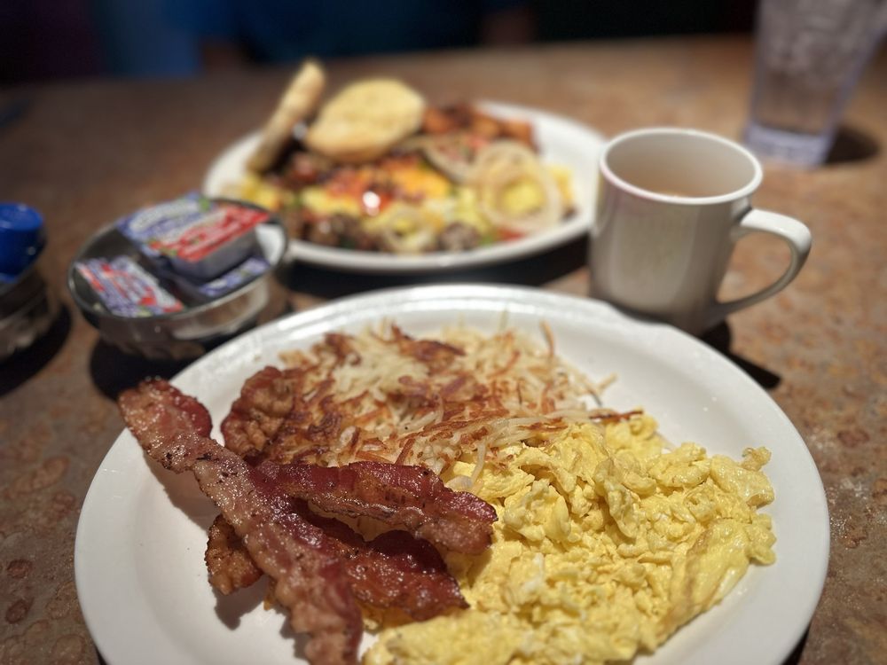 GRUMPY’S GRILL - Updated October 2025 - 229 Photos & 396 Reviews - 2960 ...