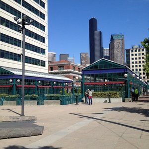 UNION STATION PARKING GARAGE - Updated December 2025 - 23 Reviews - 401 ...