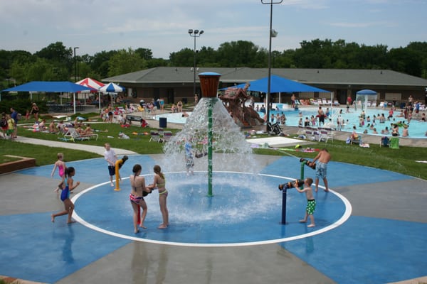 CLIVE AQUATIC CENTER - Updated July 2025 - 11 Photos - 1801 NW 114th St ...