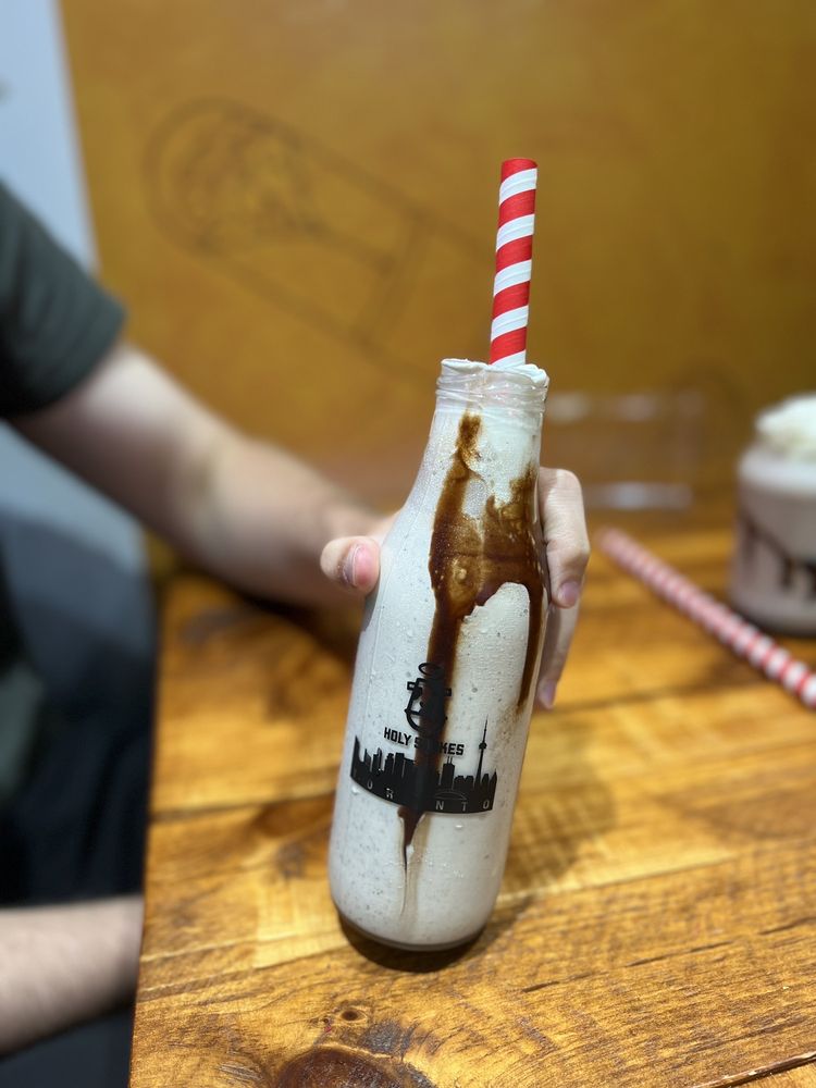 HOLY SHAKES - Updated December 2025 - 74 Photos & 13 Reviews - 465 ...