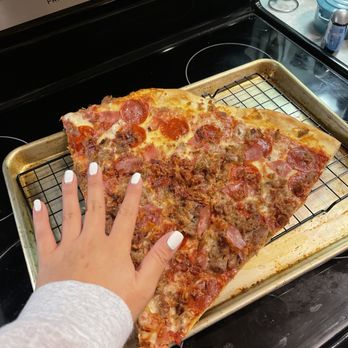 COSMO’S PIZZA - Updated December 2024 - 88 Photos & 327 Reviews - 550 ...