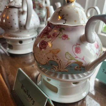 CLARITY HOUSE BAKERY & TEA ROOM - Updated October 2025 - 86 Photos & 13 ...