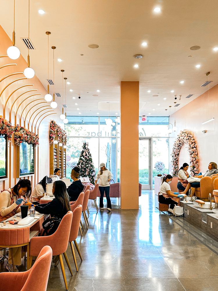 LA VIE NAIL BAR - Updated January 2025 - 215 Photos & 147 Reviews ...