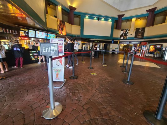 TEMEKU CINEMAS - 76 Photos & 204 Reviews - 26463 Ynez Rd, Temecula ...