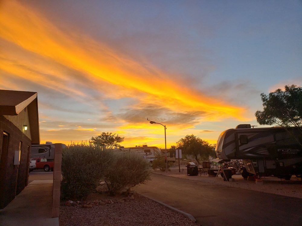 CANYON TRAIL RV PARK - 40 Photos & 26 Reviews - 1200 Industrial Rd ...