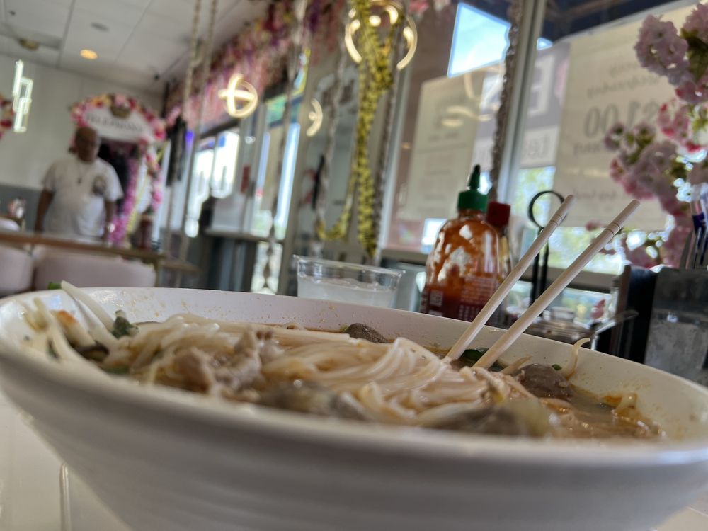 PALM THAI PERRIS - Updated July 2025 - 150 Photos & 110 Reviews - 1688 ...