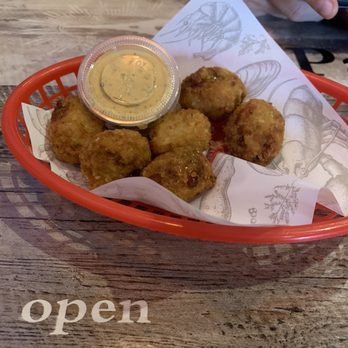 HUNTER CRAB - SHREVEPORT LA - Updated March 2025 - 50 Photos & 36 ...