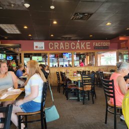 CRABCAKE FACTORY USA - Updated July 2025 - 652 Photos & 711 Reviews ...