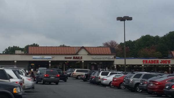 PICKETT SHOPPING CENTER - 9424 Main St, Fairfax, Virginia - Shopping ...