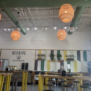 BEEHIVE KITCHEN - Updated July 2025 - 652 Photos & 652 Reviews - 6312 N ...