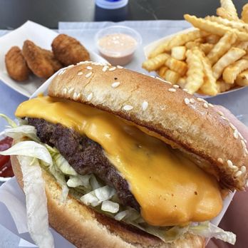 CALI BURGER - Updated December 2025 - 63 Photos & 63 Reviews - 3415 ...