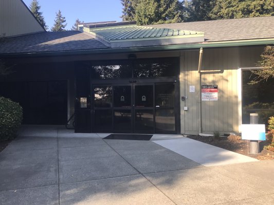 CROSSROADS COMMUNITY CENTER - Updated May 2024 - 11 Photos - 16000 NE ...