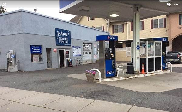 JOHNNY’S SERVICE STATION - Updated December 2025 - 15 Photos & 12 ...