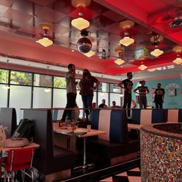 ED DEBEVIC’S - Updated July 2025 - 588 Photos & 378 Reviews - 159 E ...