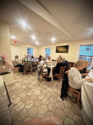 ROSES RESTAURANT - Updated January 2026 - 350 Photos & 215 Reviews ...