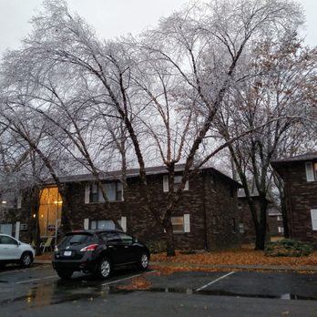 SCATTERFIELD VILLAS - Updated August 2025 - 15 Photos - 1916 E 50th St ...