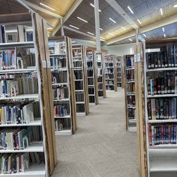 WASILLA PUBLIC LIBRARY - Updated October 2025 - 500 N Crusey St ...