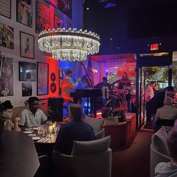 ARMSTRONG JAZZ HOUSE - Updated August 2025 - 225 Photos & 124 Reviews ...