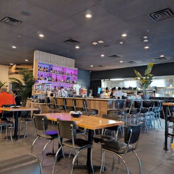 CROCANTE RESTAURANT - Updated September 2025 - 662 Photos & 203 Reviews ...