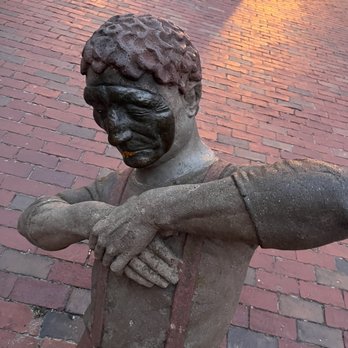 DAVIS SQUARE - Updated December 2025 - 53 Photos & 61 Reviews - 1 Davis ...