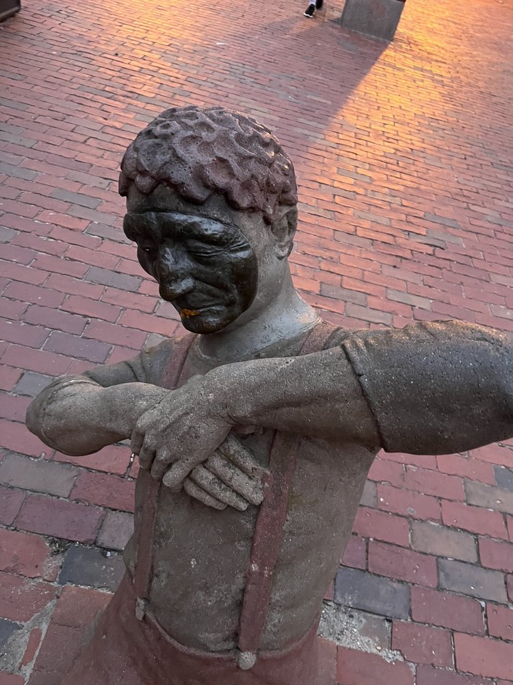 DAVIS SQUARE - Updated December 2025 - 53 Photos & 61 Reviews - 1 Davis ...