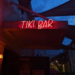 THE SOS TIKI BAR - Updated July 2025 - 617 Photos & 259 Reviews - 340 ...