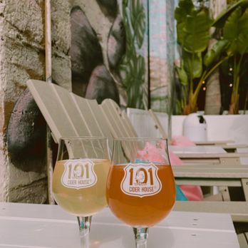 SIESTA DAY CLUB + JUICE BAR - Updated July 2025 - 33 Photos & 17 ...