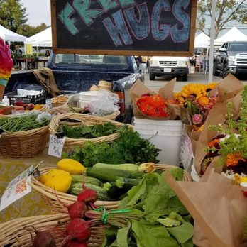 SANTA ROSA COMMUNITY FARMERS MARKET - Updated December 2025 - 40 Photos ...